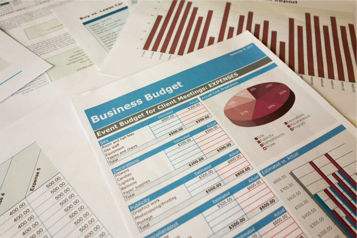 Contoh Rencana Anggaran Biaya (RAB) Usaha - InvestBro